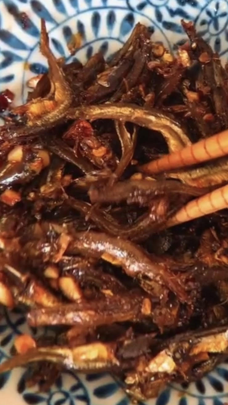 Myeolchi Bokkeum (Korean Stir-Fried Anchovies) - Jasmine and Tea